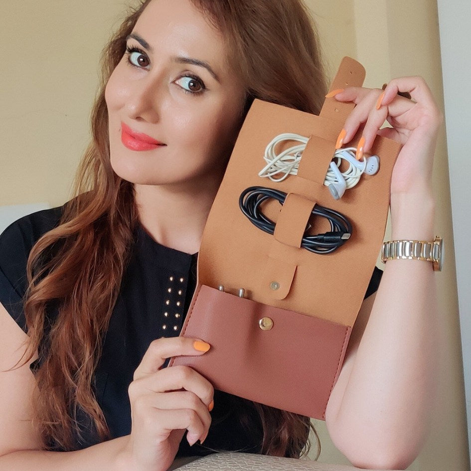 Snag Free Cable Organizer - 15cm x 26cm – WrapCart Skins